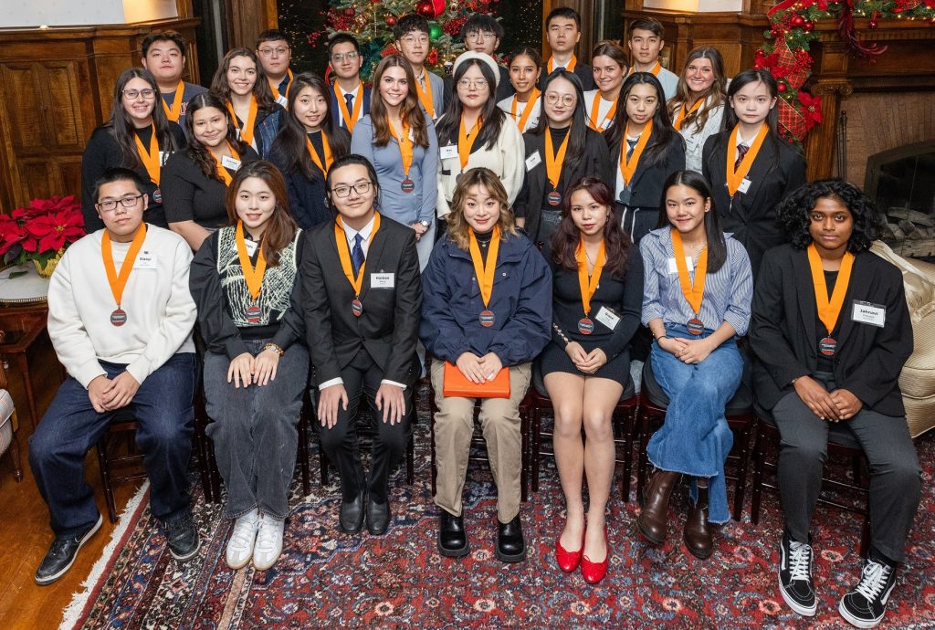 Syracuse University Honored With 2024 Senator Simon Spotlight Award for ...