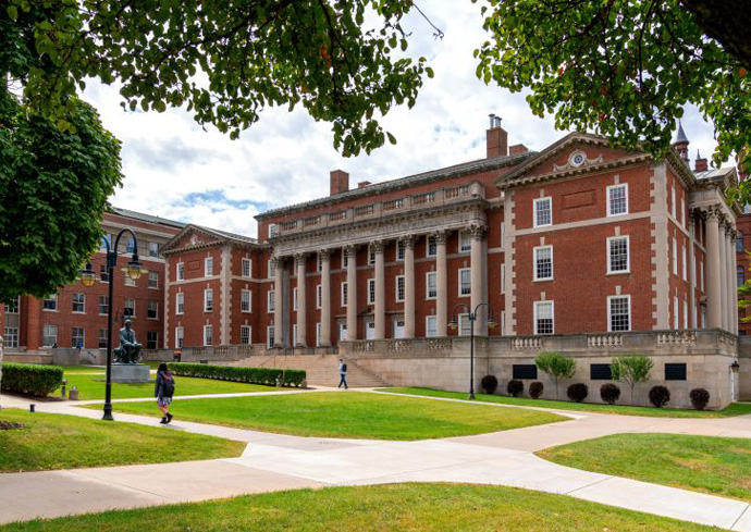 Maxwell School Proudly Ranks No. 1 for Public Affairs in 2025 — Syracuse University News