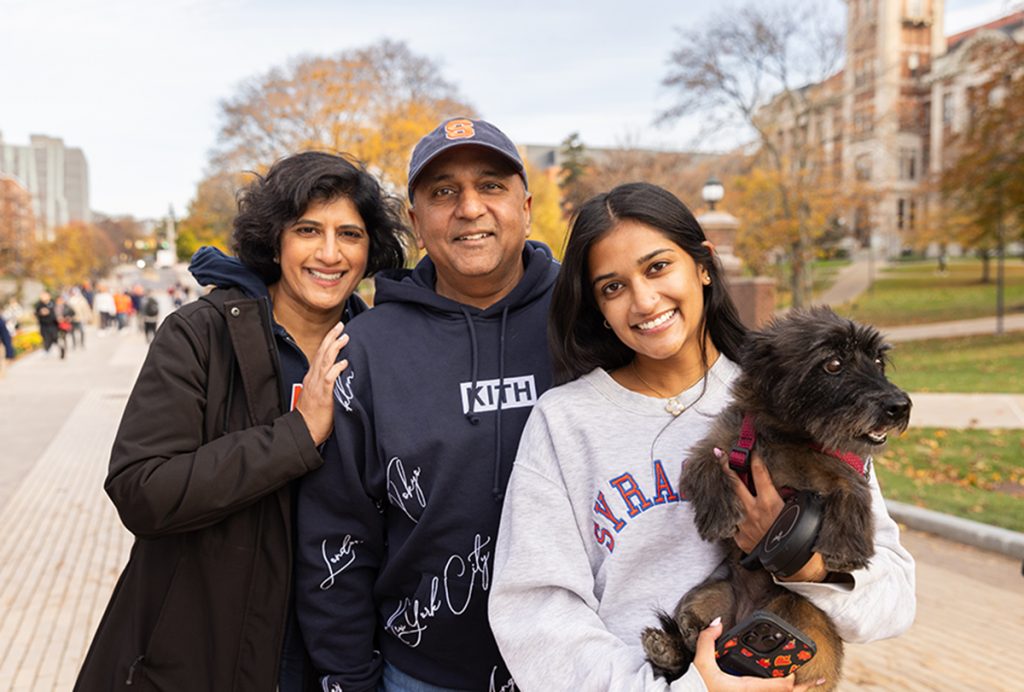Family Weekend Returns (Sept. 26-28): An Orange Tradition | Syracuse ...