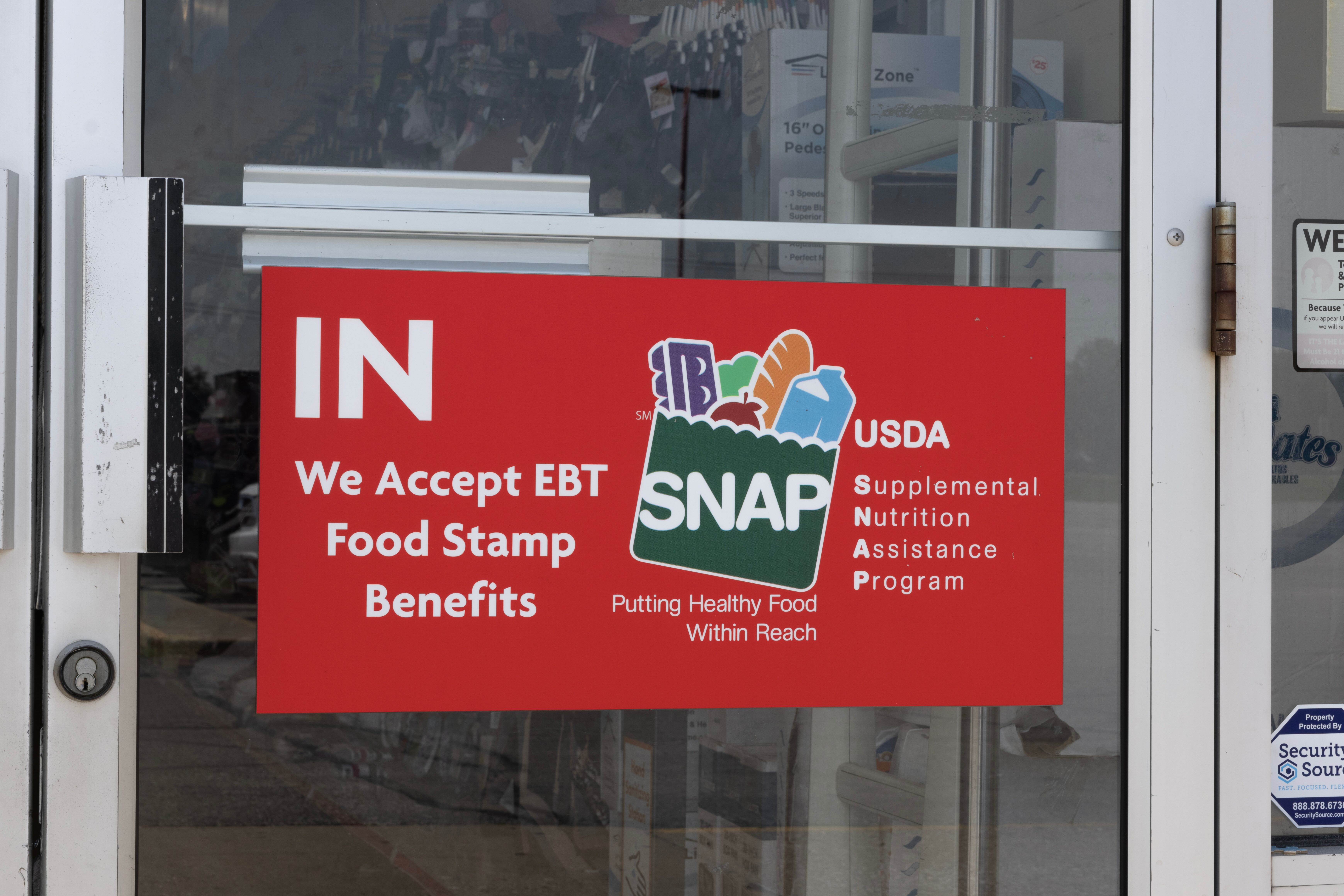 The SNAP Benefits Crisis—Syracuse Experts Weigh In | Syracuse ...